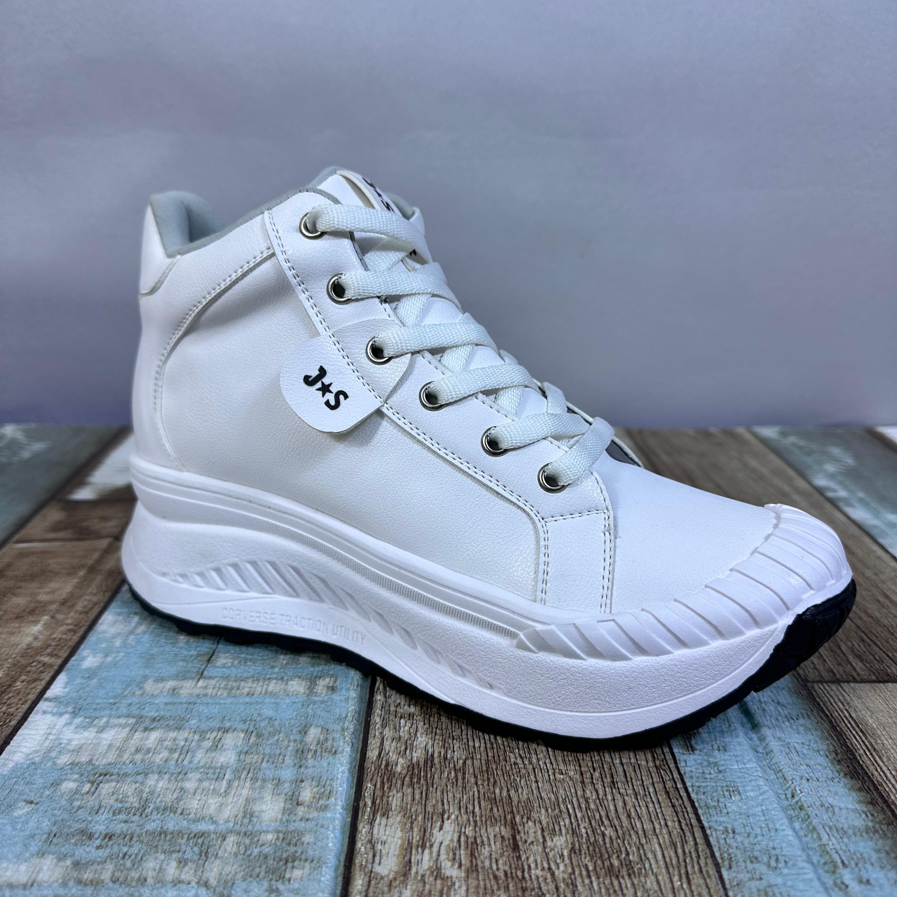 KAELA BLANCO ENTERO- – Bashira